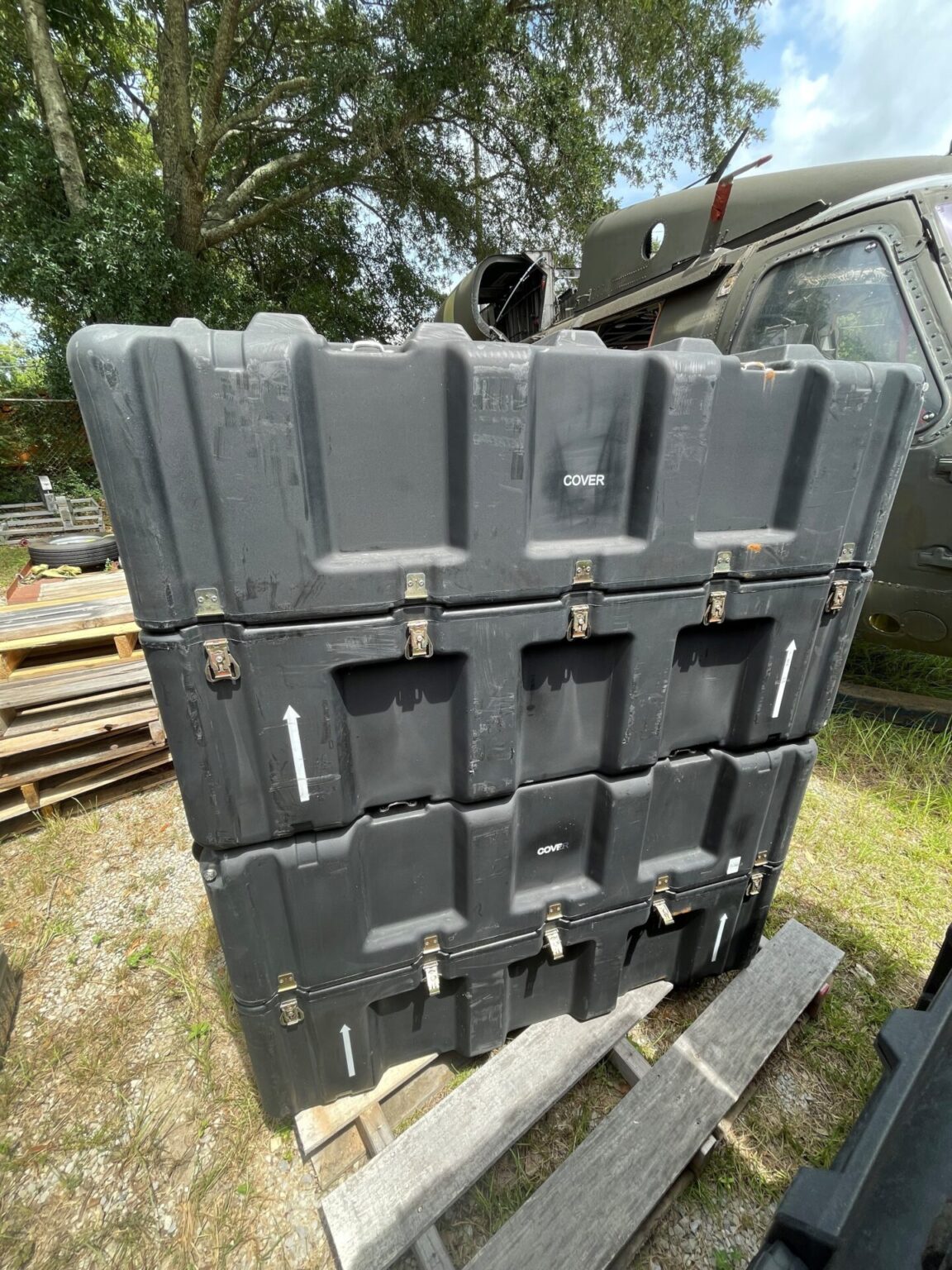 AVBOX US › M4-SHIPPINGCRATE - M4 SHIPPING CRATE, HOLDS 8 RIFLES, NEW ...