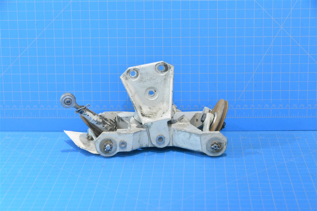 65-54217-1 - MOUNT - AVBOX US