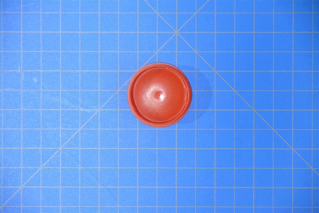 EC-24 - CAPLUG, NEW SURPLUS, SOLD PER EACH - AVBOX US