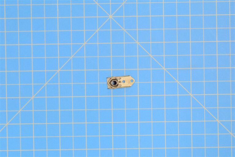 NAS1792C3-2 - NUT PLATE, SELF-LOCKING, NEW SURPLUS, SOLD PER EACH ...