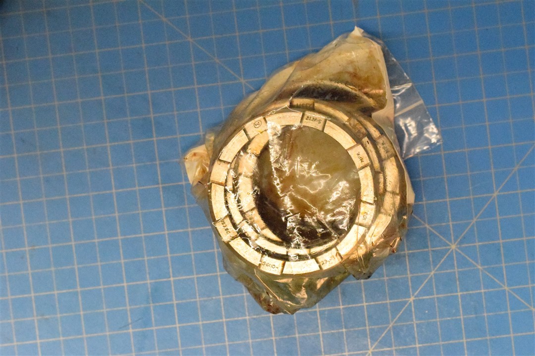 S6110-23317-102 - SPACER, NEW SURPLUS, SOLD PER EACH - AVBOX US